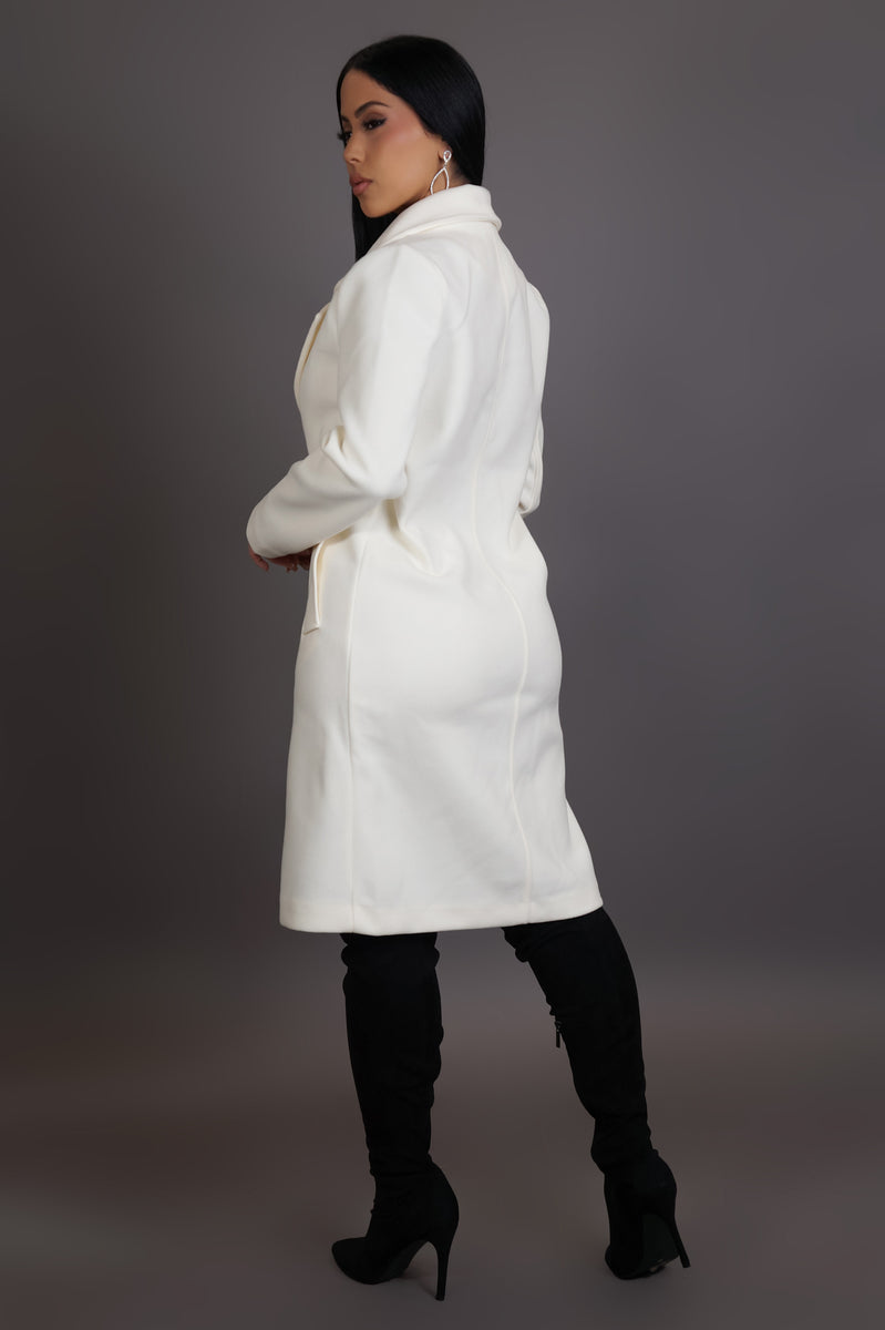 Winter Arch Coat - Cream – Magnolia Fashion Wholesale